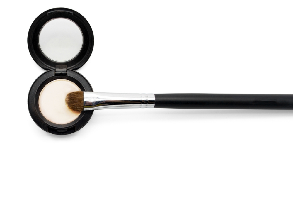 Eyeshadow Putih, Bisa Digunakan untuk Apa Saja? - Beauty Journal