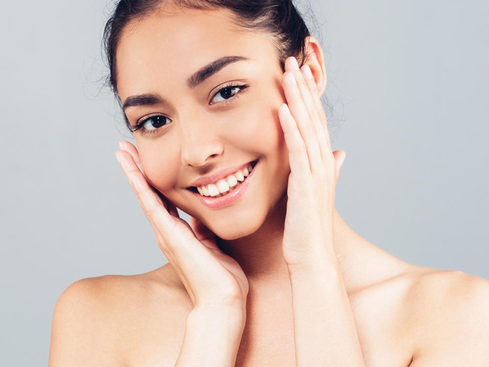 Mencoba Face Slapping, Teknik Meratakan Pelembap ala Wanita Asia ...