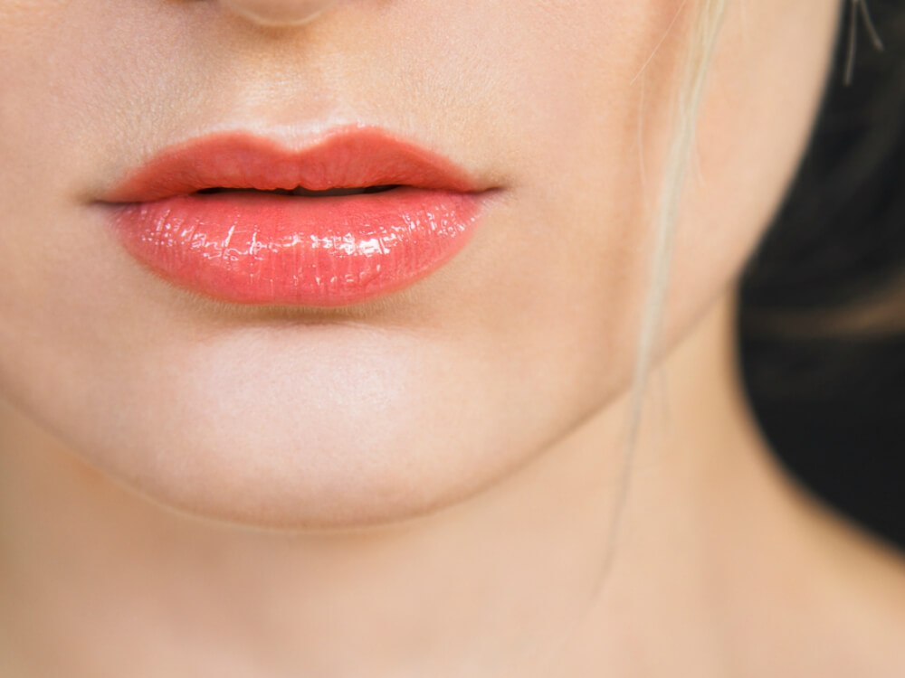 Bibir Tetap Lembap Seharian Dengan Rekomendasi Lip Oil Berikut - Beauty ...