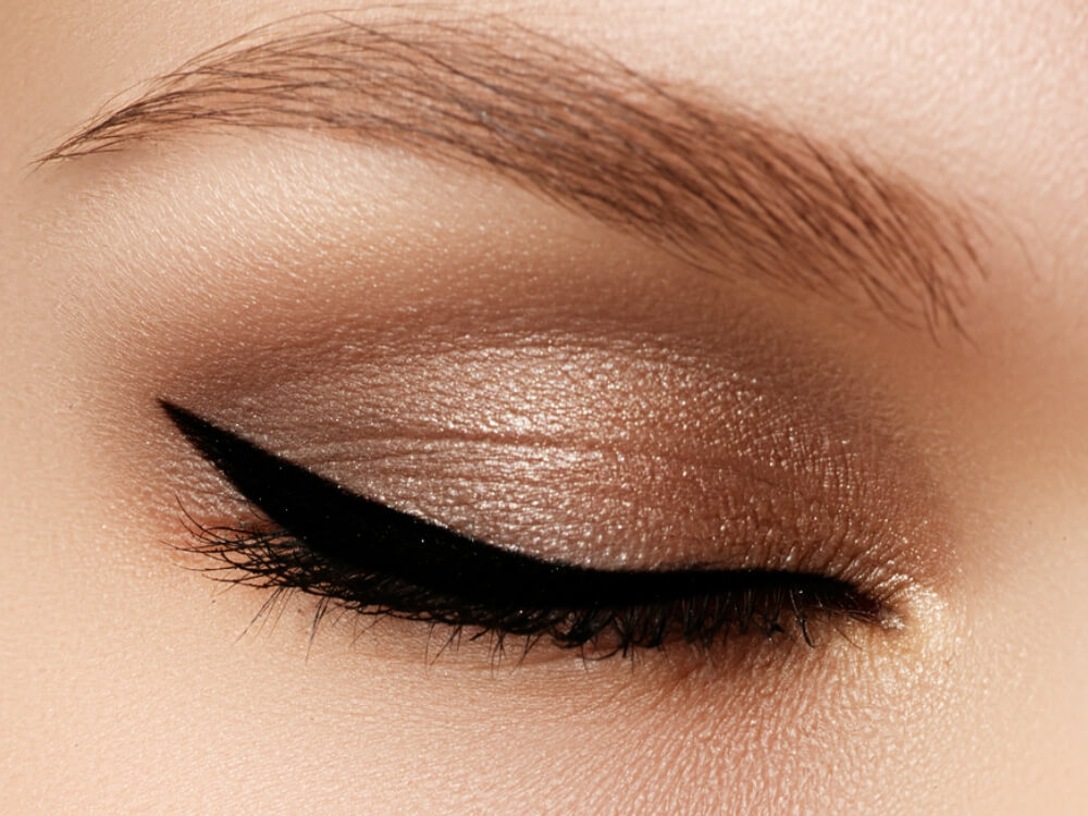 Rekomendasi Eyeliner Terbaru untuk Menghasilkan Cat Eyes Sempurna ...