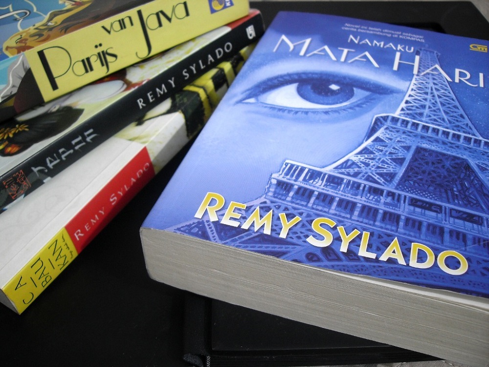 5 Buku Indonesia Ini Wajib Anda Baca Sebelum Tahun 2017 Berakhir ...