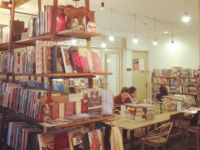 Penikmat Buku Indie, Ini 5 Rekomendasi Tempat untuk Mendapatkan Buku ...