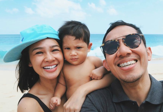 Andien, Menikmati Indahnya Dunia dan Peran Baru Sebagai Ibu - Beauty ...