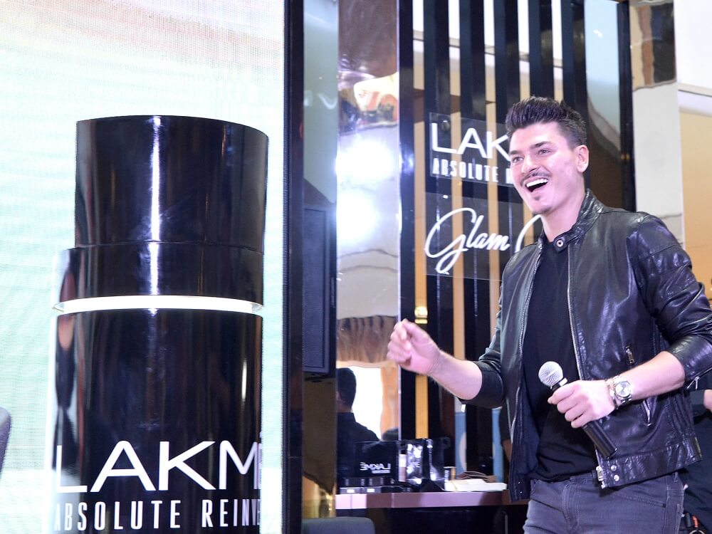 Mario Dedivanovic, Lebih dari Sekadar Makeup Artist Kim Kardashian ...