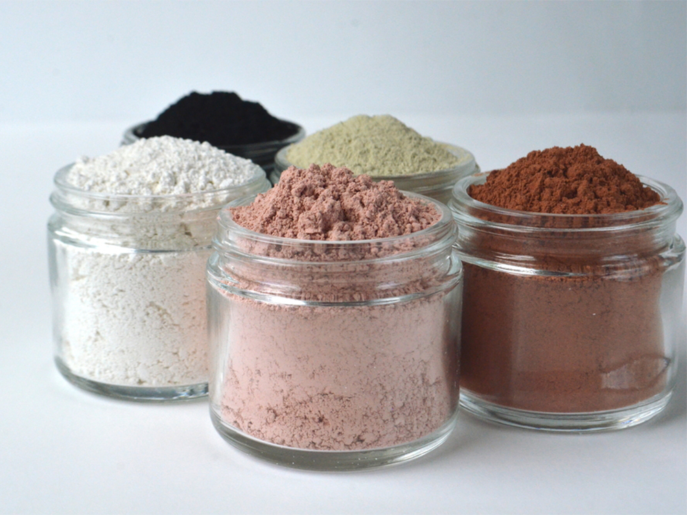 Tertarik Mencoba Clay Mask? Yuk, Ketahui Dulu yang Mana yang Paling ...