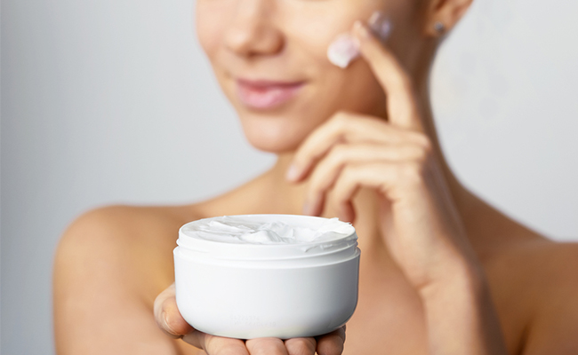 Pentingnya Menjaga Keseimbangan pH Kulit Melalui Produk Skin Care yang ...