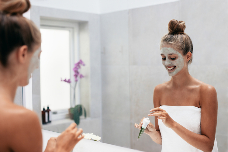 Mask Layering, Cara untuk Mendapatkan Manfaat Lebih dari 1 Masker ...
