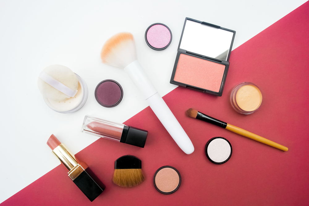 5 Makeup Hacks yang Wajib Diketahui Setiap Wanita - Beauty Journal
