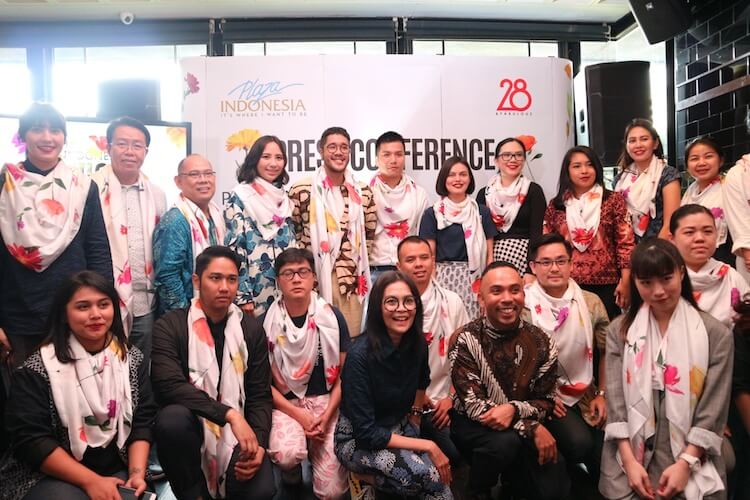 Make Over Hadirkan Divine Defined, Tren Makeup Terbaru untuk Mendukung ...