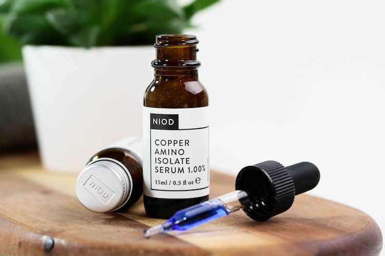 7 Produk Skin Care dengan Warna Biru yang Unik untuk Atasi Berbagai ...