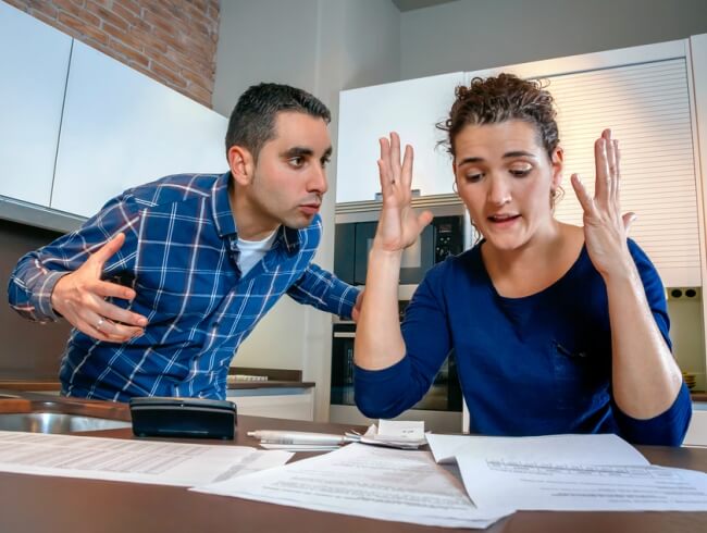 Pertengkaran Sehat dan Tidak Sehat dengan Pasangan. Yuk, Cari Tahu ...