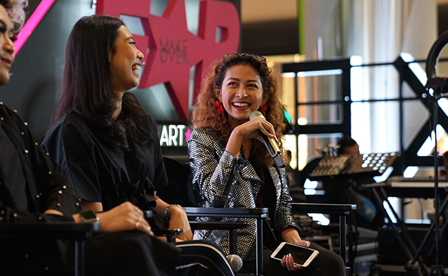 Serunya Belajar Teknik 3D Lips Bersama Alpha Makeup di Make Over FAB ...