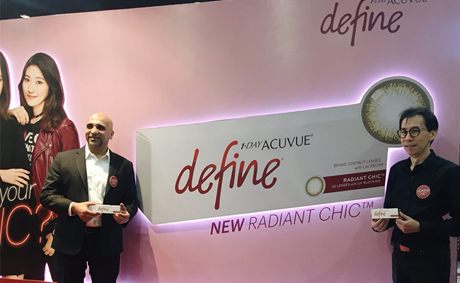 Radiant Chic, Desain Terbaru 1-Day Acuvue Define yang Cocok untuk Warna ...