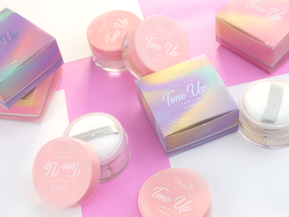 Review: Jacquelle Ultra Fine Tone Up Powder, Pilihan yang Pas untuk ...