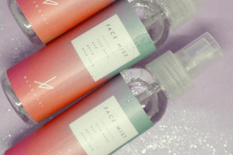 Kembalikan Kesegaran Wajah Secara Praktis dengan 5 Pilihan Face Mist ...