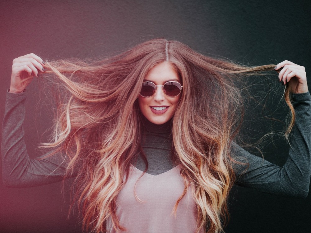 Berbagai Cara untuk Mengatasi Rambut Statis yang Mengganggu - Beauty ...