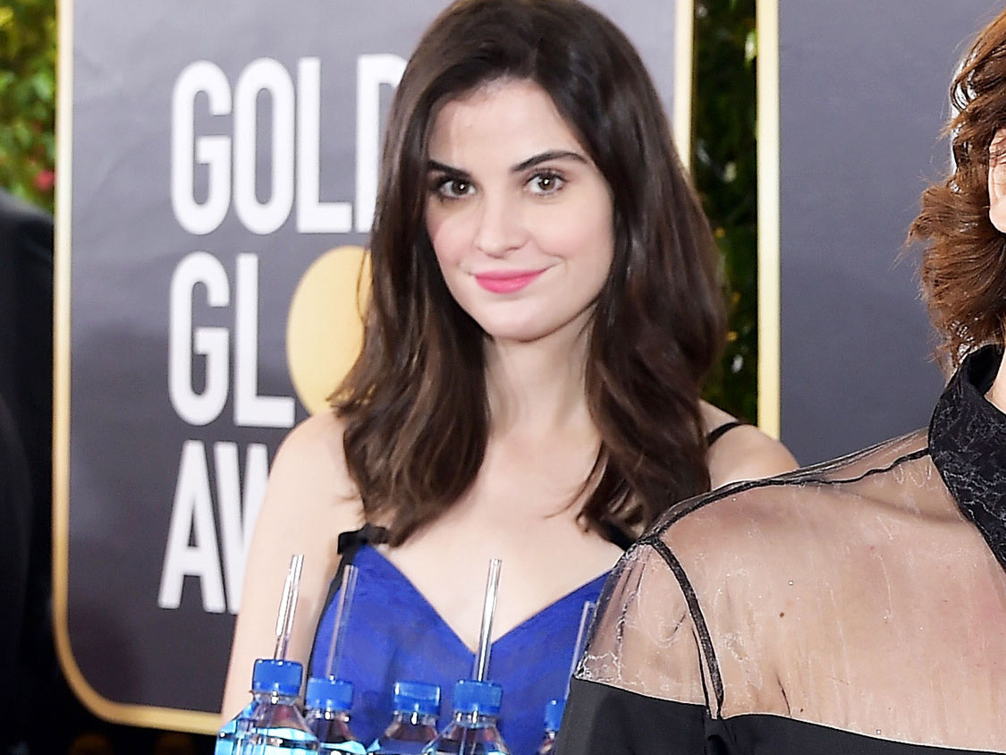 Terkenal Berkat Photobomb di Karpet Merah Golden Globes 2019, Ini Sosok ...