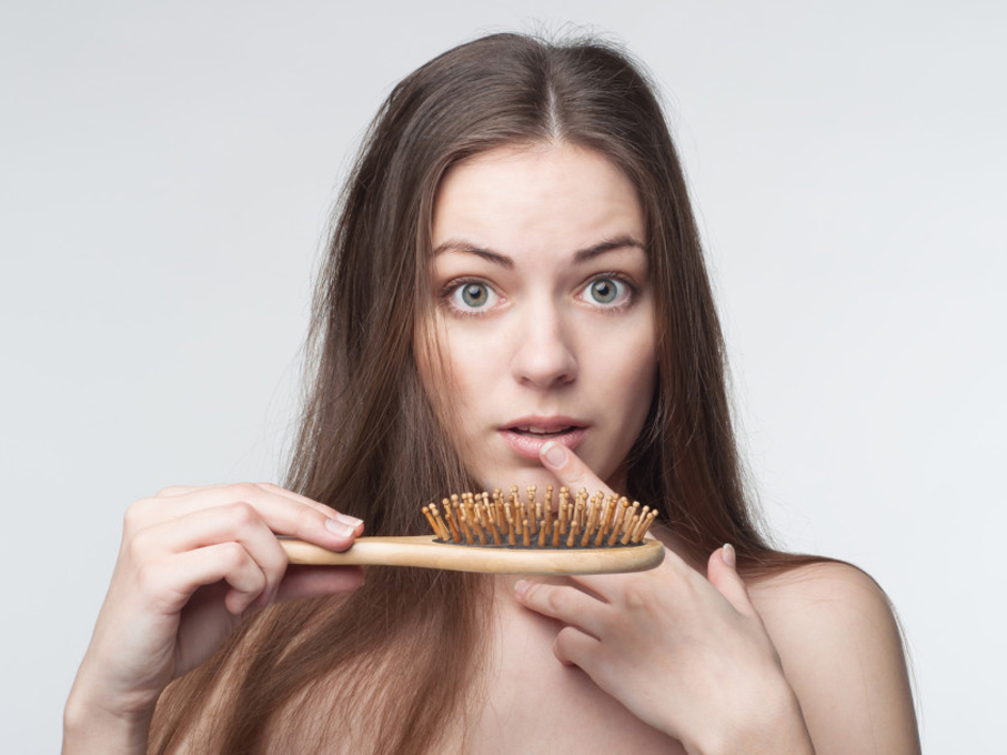 Rambut Anda Mulai Rontok? Atasi dengan Hair Mask Alami Berikut Ini ...