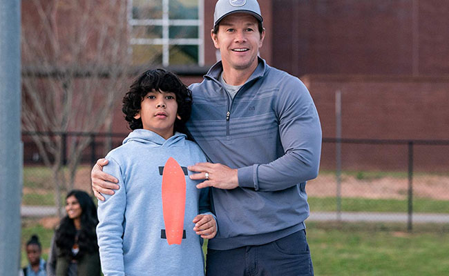 Review Film: The Instant Family, Perjuangan Mengadopsi Anak yang ...