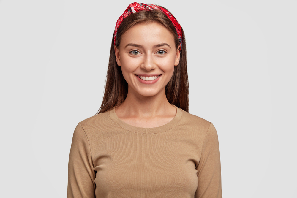 Mengalami Poni Lepek? Ikuti 5 Tips Ini untuk Mengatasinya dengan Cepat ...