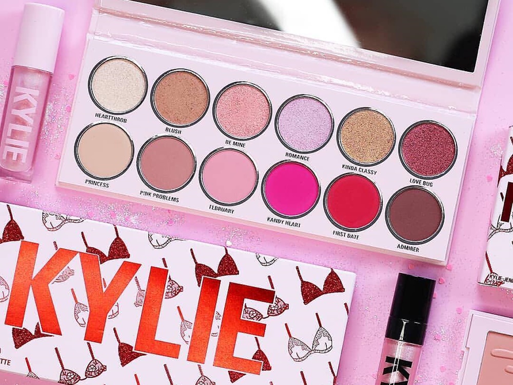 Kylie Cosmetics Valentine Collections, Suguhan Teranyar Kylie Jenner ...
